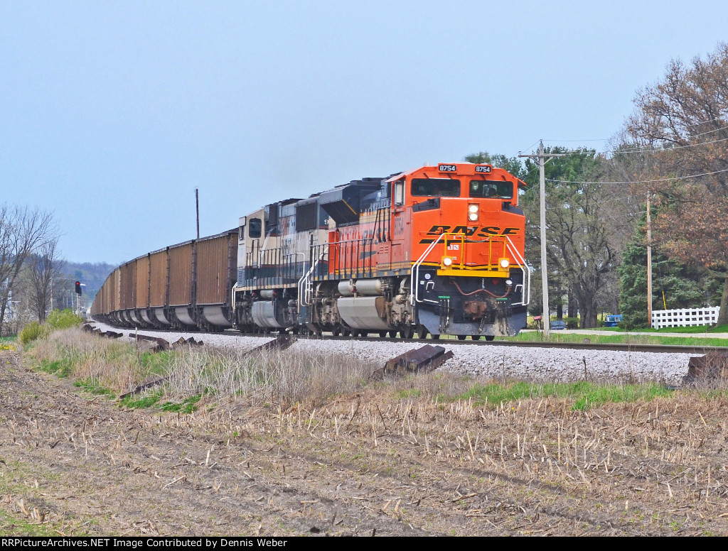 BNSF 8754, CP's Tomah Sub.